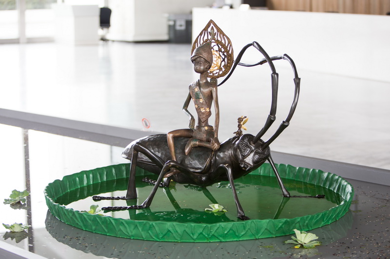 ARTWORK 摩訶婆娑世界的夢幻島 | 楊茂林工作室